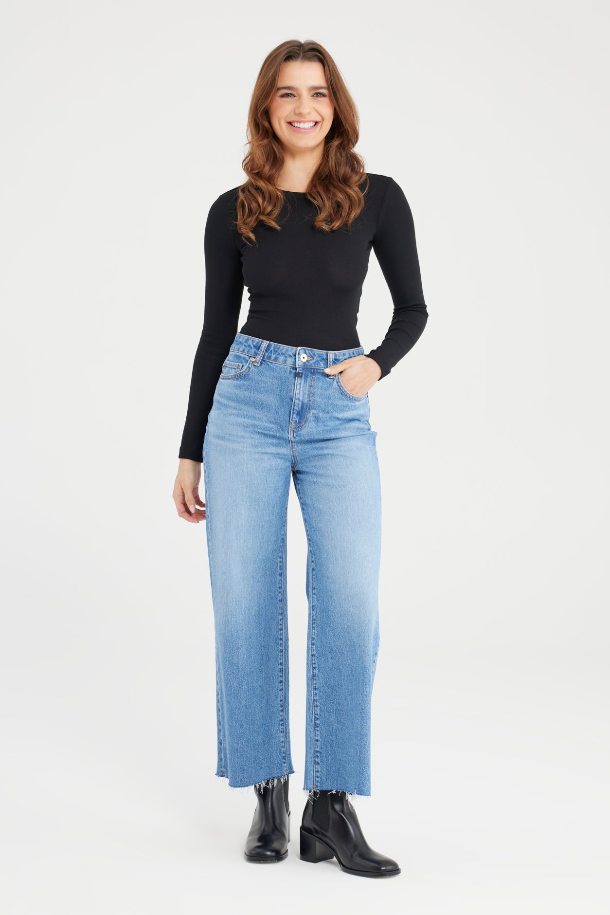 Aura High Waist Ankle Length Raw Edge 5 Pocket Jeans Medium Blue – COJ Denim